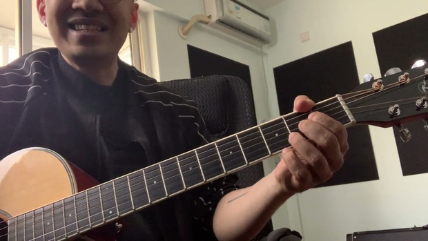Beginner Lesson - Chord Shifting and Scale finger placement » Oni Hasan